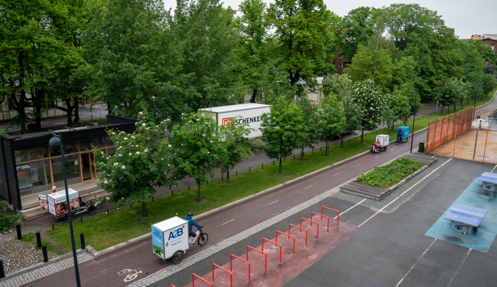 Shared micro depots for urban pickup and delivery - Energy Cities